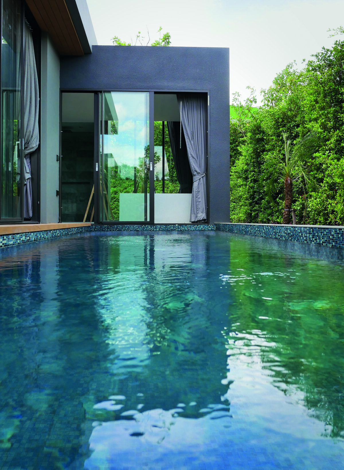 Vanguard - Euro Tile & Stone Euro Tile & Stone